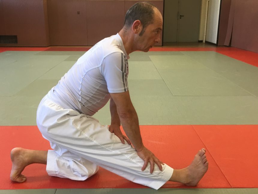 Exercices d'étirements des Ischio-Jambiers - Bernard Bizeul